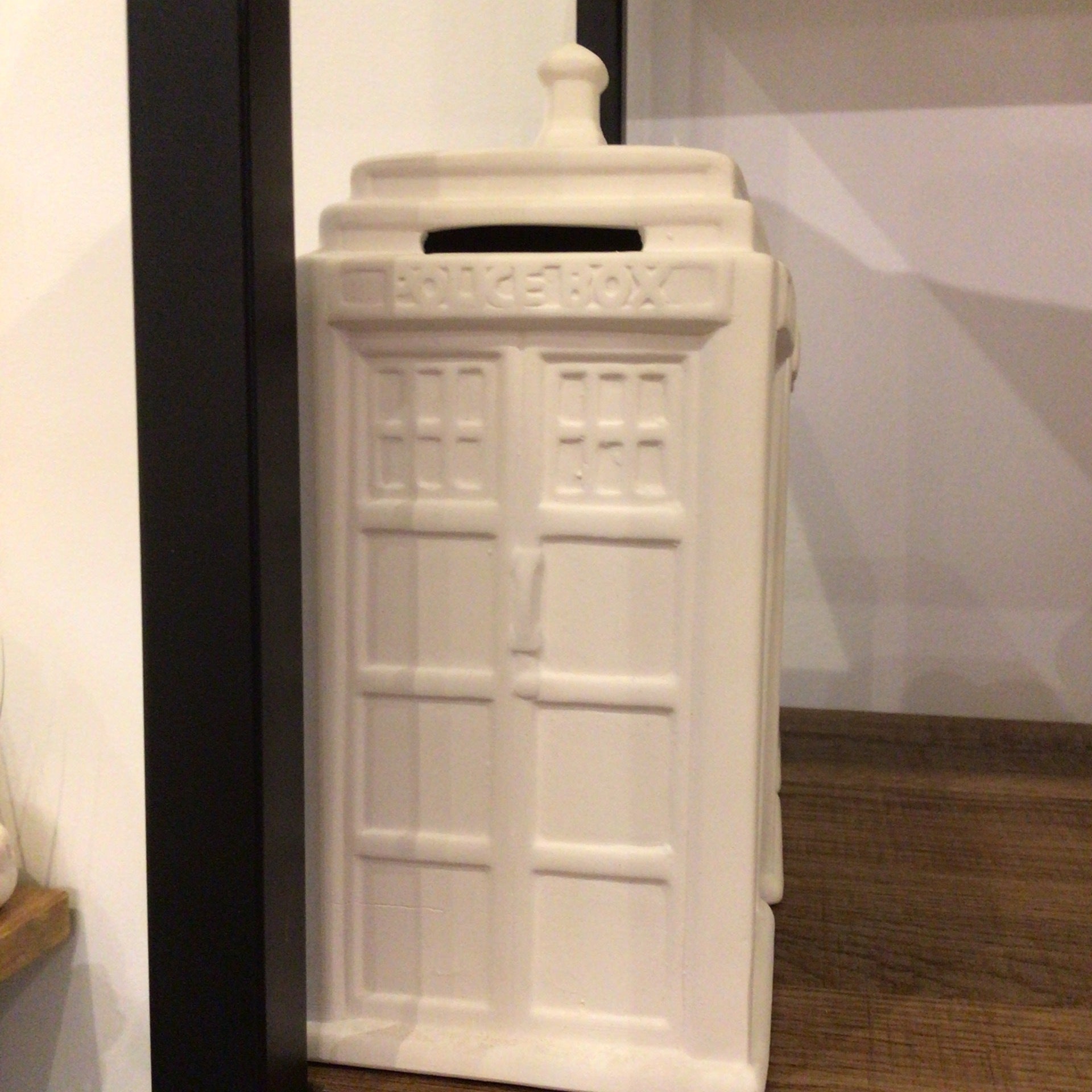 Police box– phone booth bank | Pottery Parties Studio
